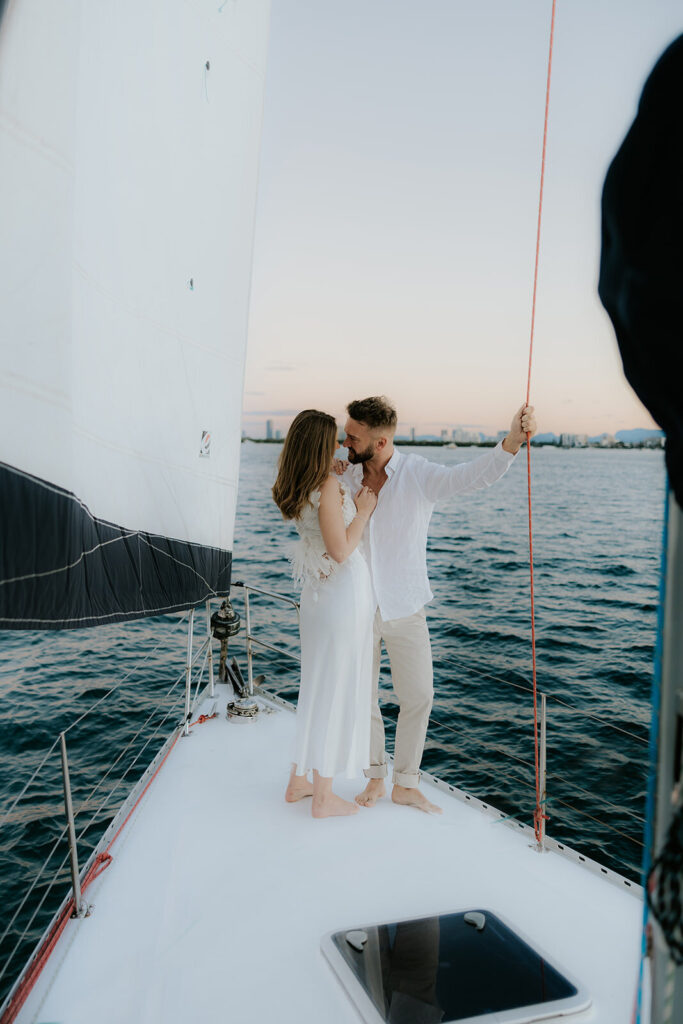Sunset Sailing Photoshoot: The Ultimate Romantic Experience for Couples